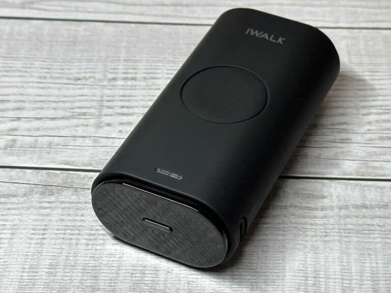 【iWALK Apple Watch モバイルバッテリー レビュー！】iPhoneとApple Watchを同時充電できるコンパクトなモバイル ...