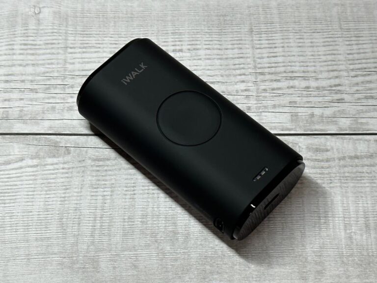 【iWALK Apple Watch モバイルバッテリー レビュー！】iPhoneとApple Watchを同時充電できるコンパクトなモバイル ...